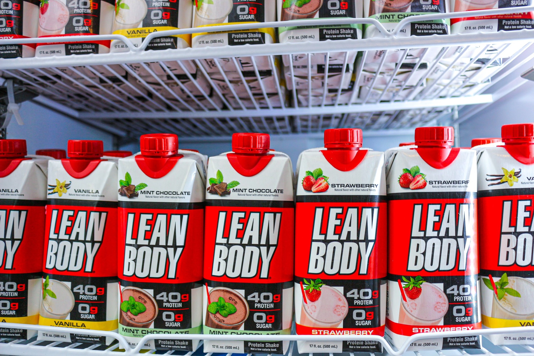 LEANBODY RTD - DINH DƯỠNG TIỆN LỢI DẠNG UỐNG - GENZ NUTRITION